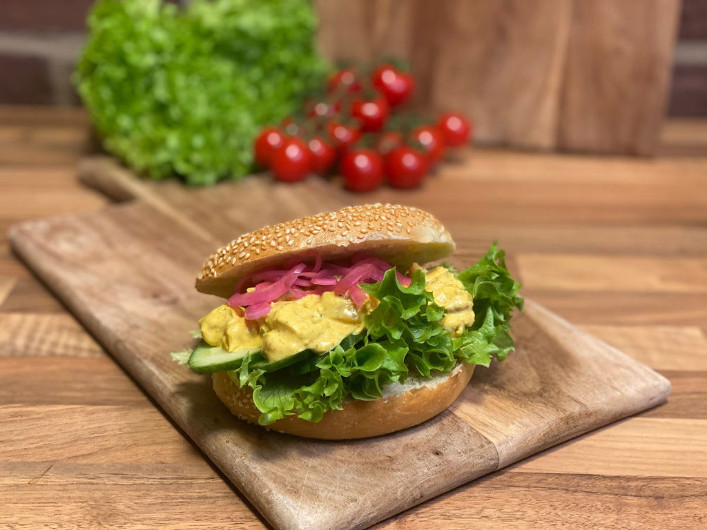 Bagel med kyckling curry - Citybutikerna catering – Ica Citybutikerna